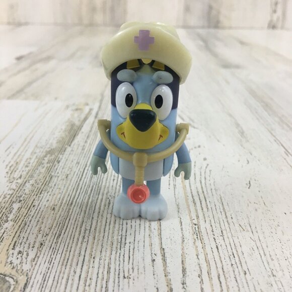 moose toys | Toys | Bluey Doctor Checkup Costume Hat Stethoscope Figure ...